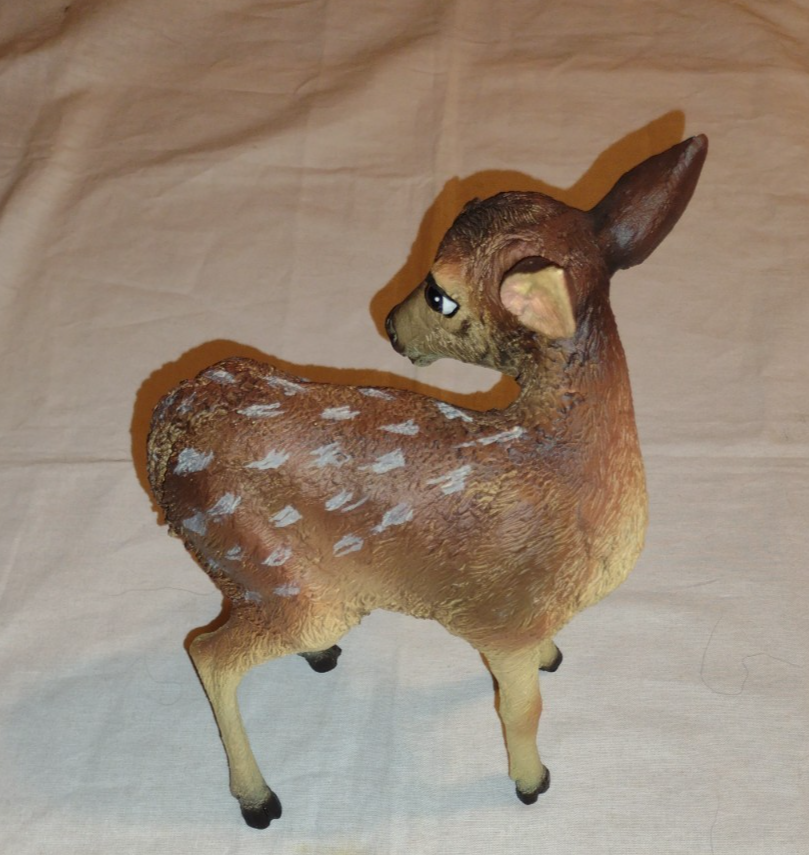 ASHTON DRAKE GALLERIES SPOTTED TEXTURED DEER WITH HEAD TURNED LOOKING ...