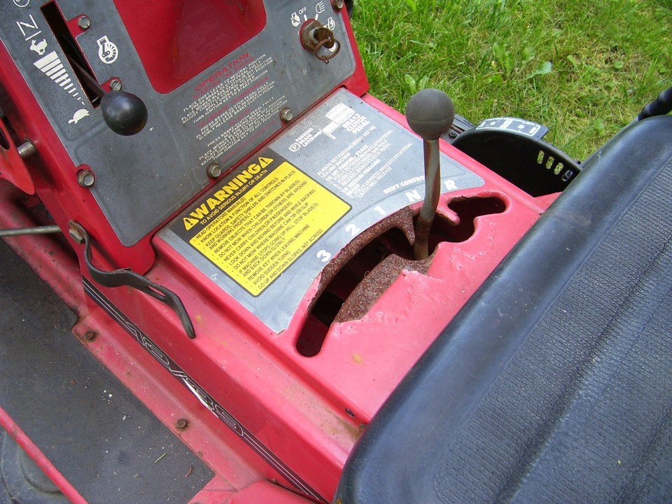 HUSKEE 12 / 39 LAWN TRACTOR, WITH 39" CUTTING DECK 12HP : | eBay