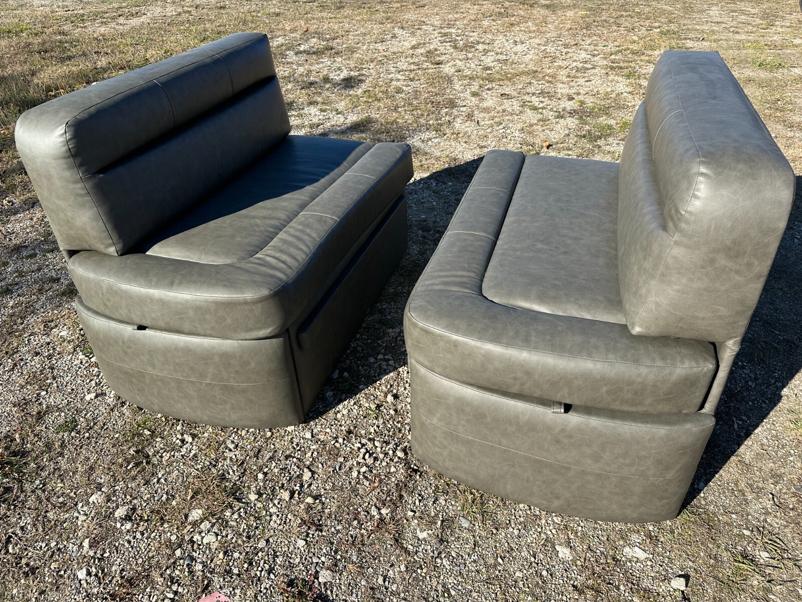 Mastercraft RV Ultraleather GUNMETAL Euro Dinette Booth bed Boat ...