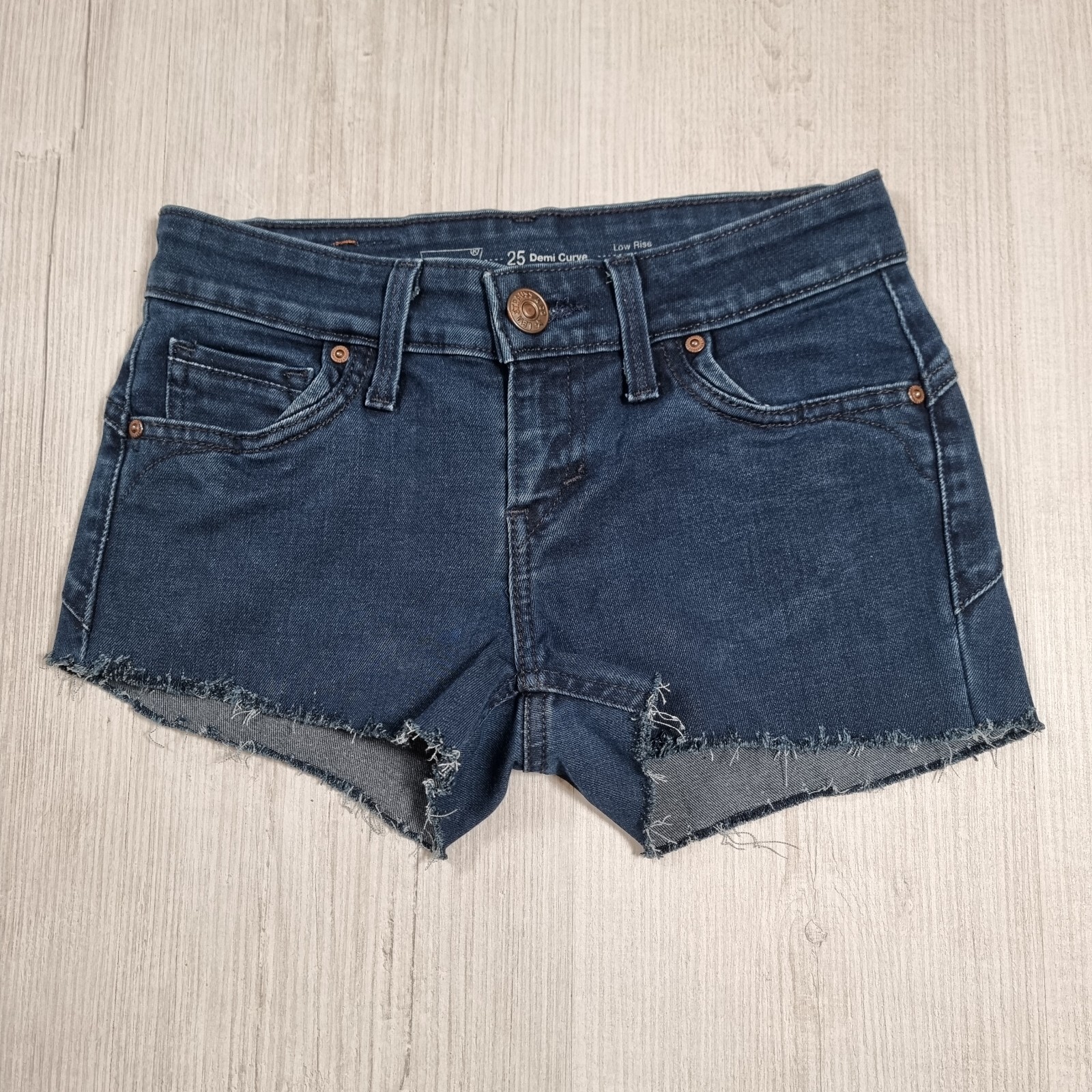 Levis ladies Demi Curve Cut Off Hot Pant Shorts W25" … - Gem