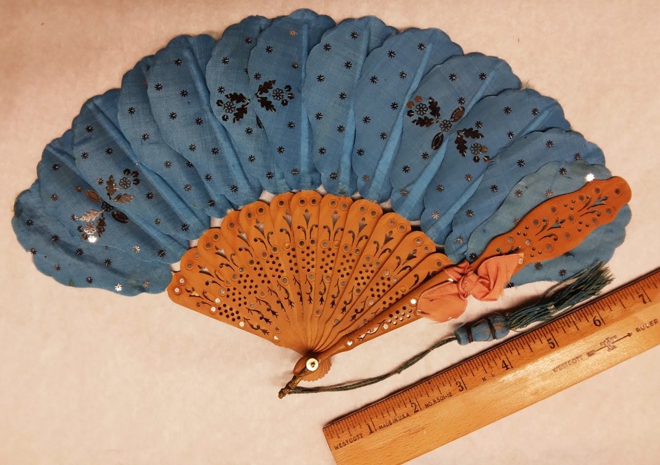 c1850 Jenny Lind Folding Hand Fan | eBay