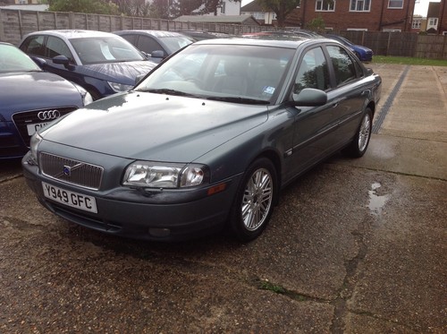 Volvo S80 Mk1 Bonnet Complete 2001 Model in Good Condition Light Green ...