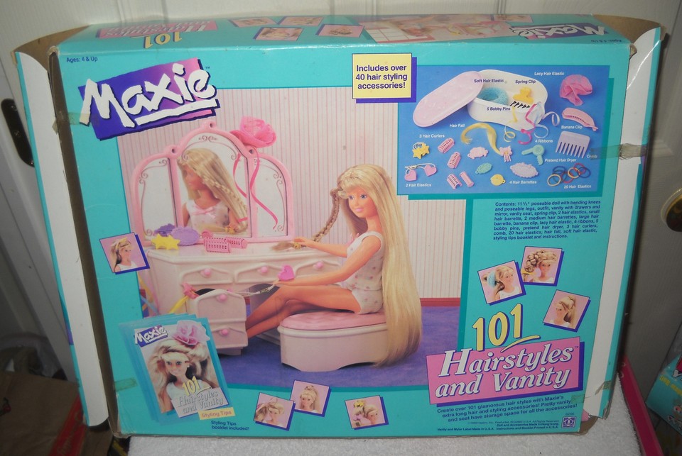 #9440 RARE NRFB Vintage Hasbro Maxie Doll 101 Hairstyles & Vanity Boxed ...