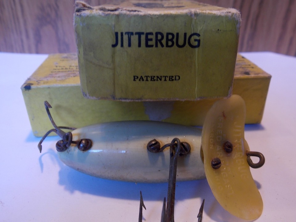 Arbogast plastic lip jitterbug in box greenscale yellow lip | eBay