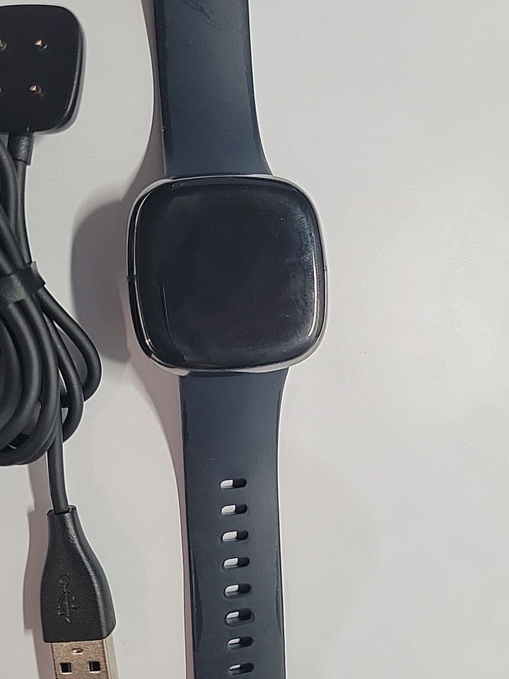 Fitbit Sense FB512 Advanced Health Fitness Tracker Smartwatch Silver ...