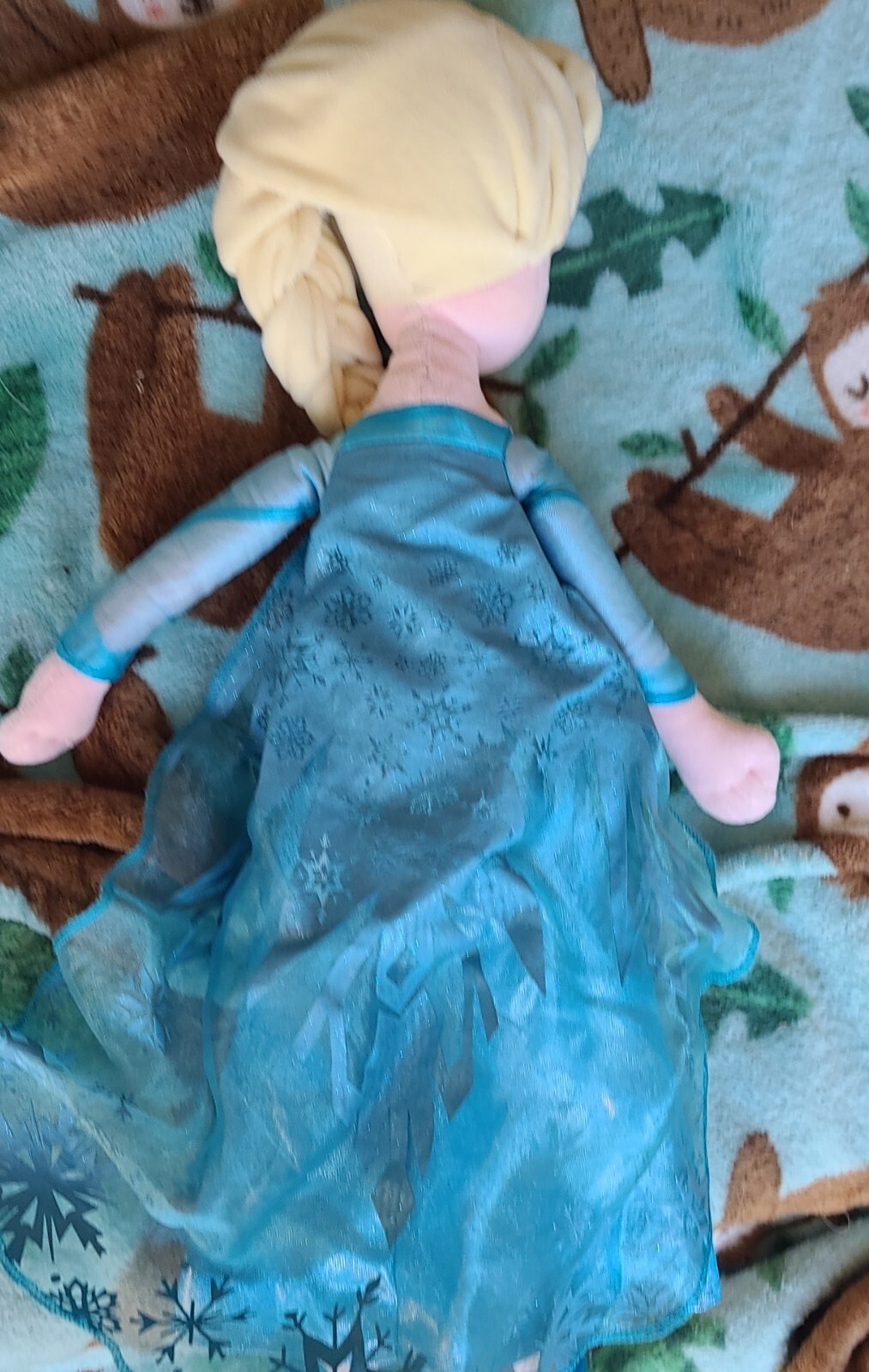 Disney Store Frozen 15" inches Princess Elsa Plush Soft Doll | eBay