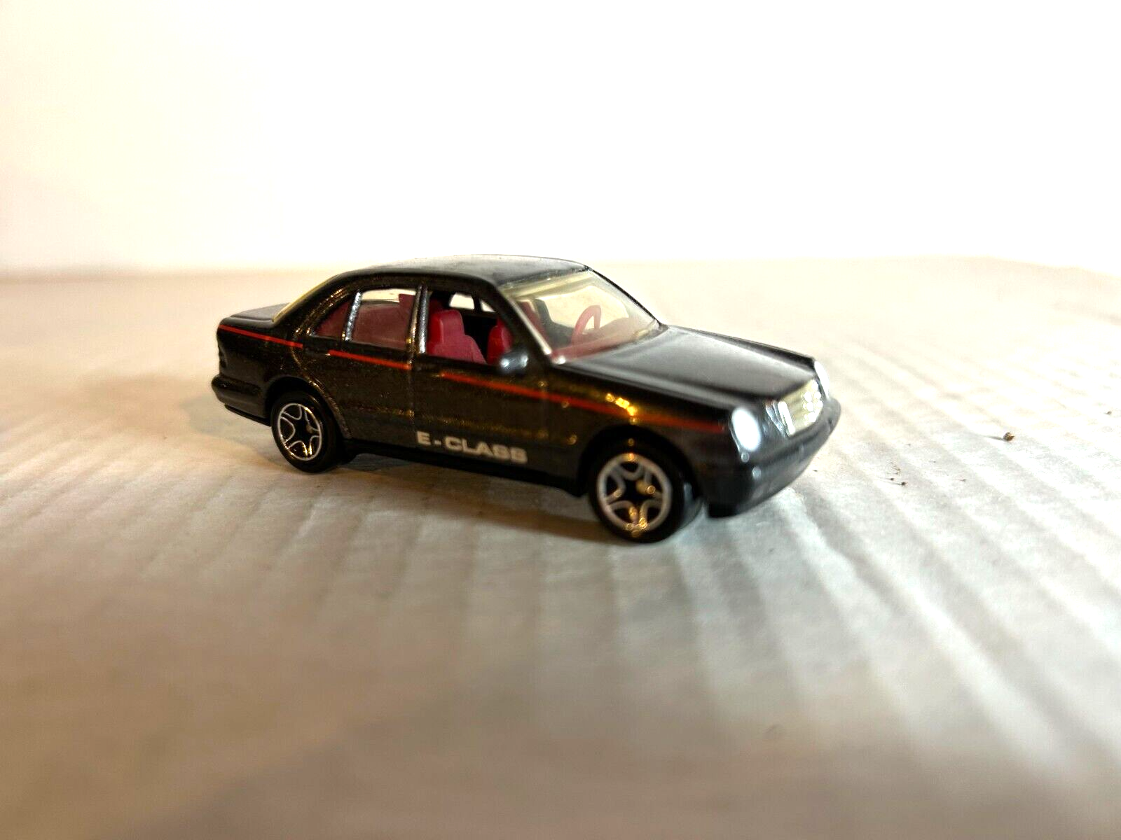 Matchbox #??? Mercedes Benz E-Class - Metallic Gray w/Red Interior | eBay