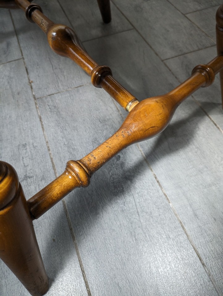 Vintage Nichols & Stone Maple Colonial Windsor Captain's Spindle Comb ...