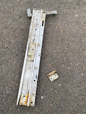 🥇84-88 PORSCHE 944 SUNROOF MOONROOF MOTOR slide bracket OEM | eBay