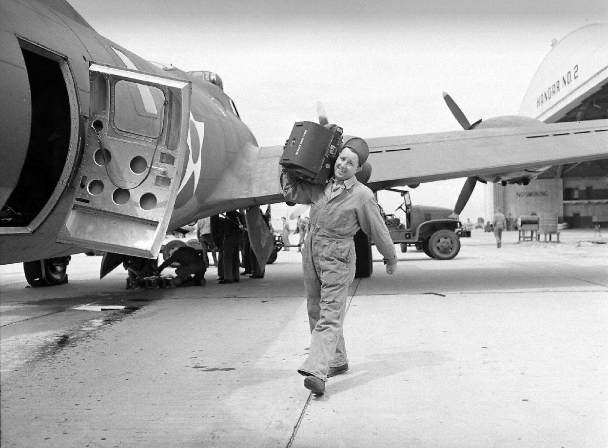 WW2 Photo WWII USAAF B-17 Crews Training McDill AAF 1942 World War Two ...