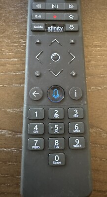 XFINITY Comcast Xr15v2-UQ, Xr15v2-RQ Voice Control Remote (Minimal Use ...