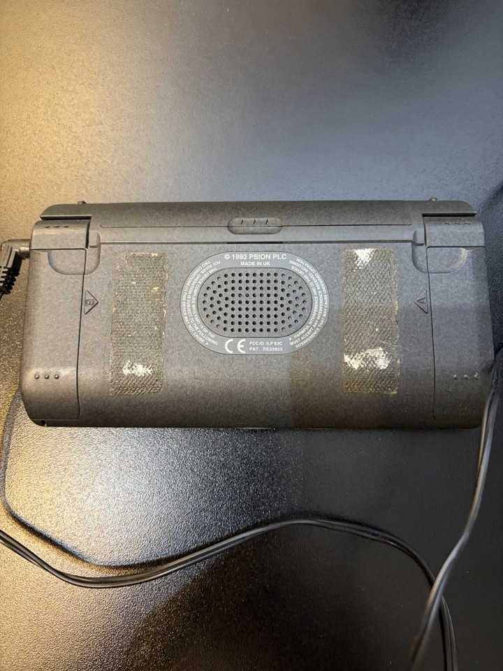 Psion Series 3 Pocket Sized Computer PDA Personal Digital Assitant ...