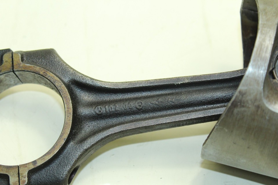 Mercedes W461 W123 W201 W124 Con Rod Piston Connecting Rod M102 1020342 ...