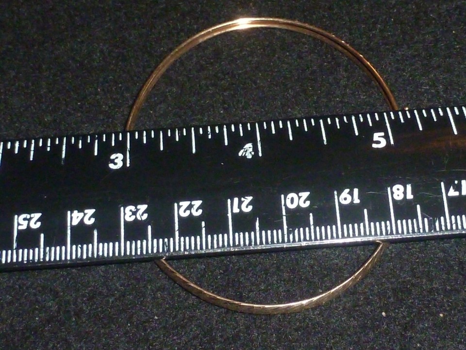 10K SOLID YELLOW GOLD DIAGONALLY ETCHED BANGLE- 7 1/2" - 2.76 GRAMS | eBay