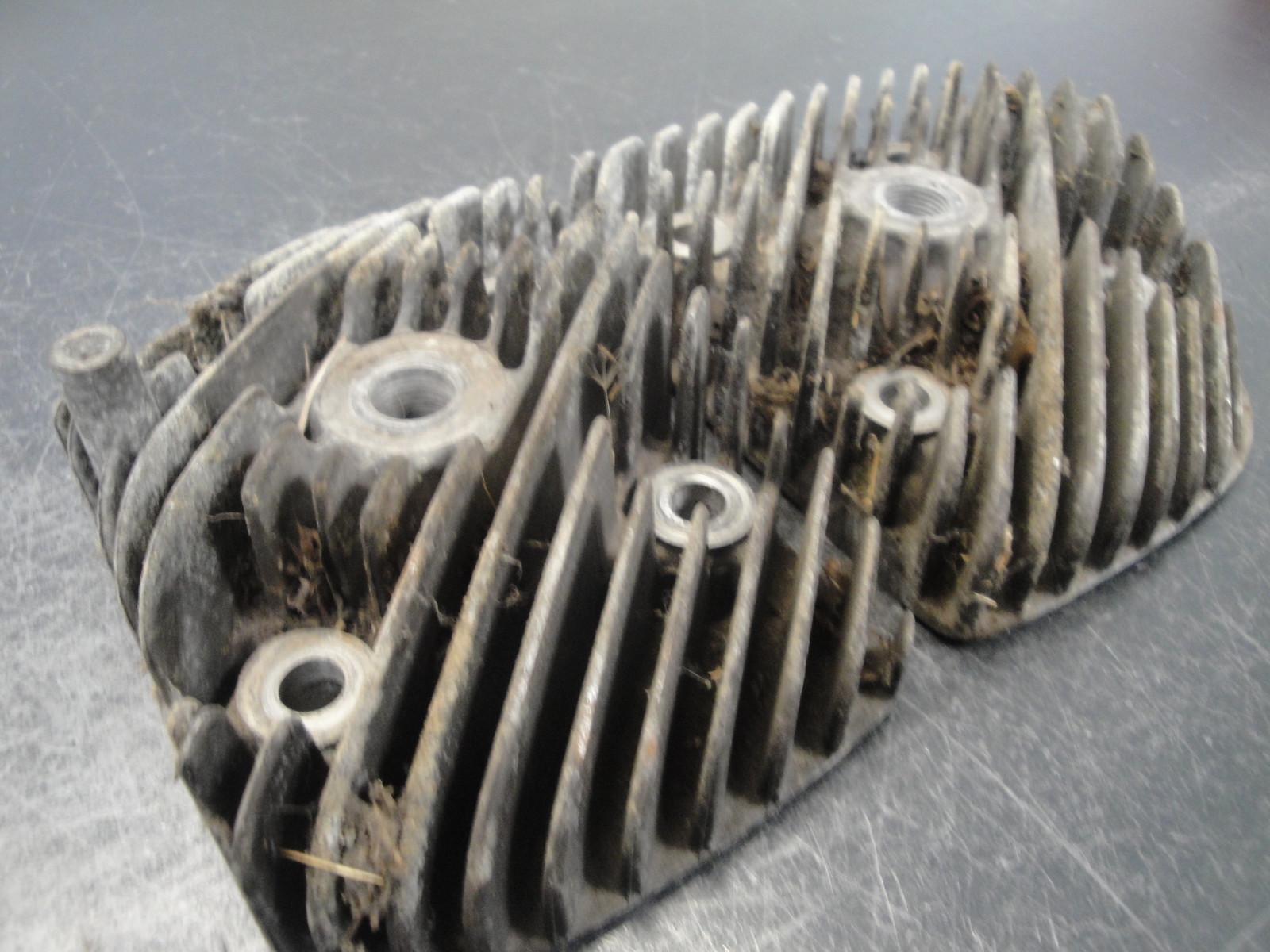 YAMAHA 440 VINTAGE SNOWMOBILE ENGINE MOTOR CYLINDER HEAD HEADS | eBay