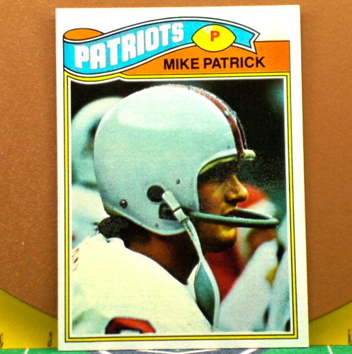 1977 TOPPS Football Card # 313 *** MIKE PATRICK *** New England ...