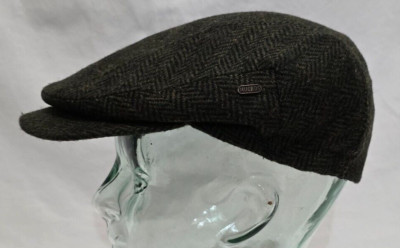 Mucros Weavers Workshop Muckross House Killarney, Ireland Kerry Cap 27 ...