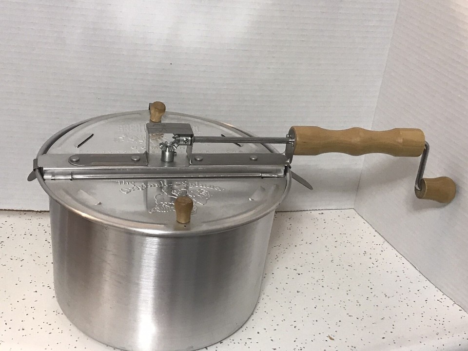 Great Northern Popcorn, The Original Spinner, 6 Quart, Hand Crank ...