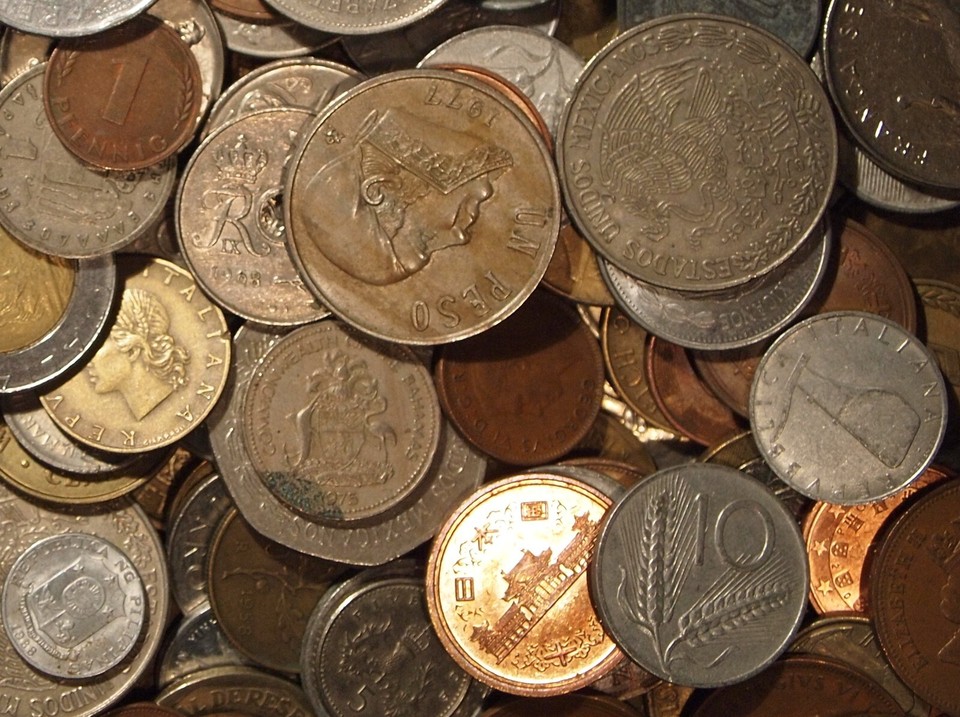 Half Pound (roughly ~50+/-) WORLD COINS Bulk Mixed Lot FOREIGN COINS ...