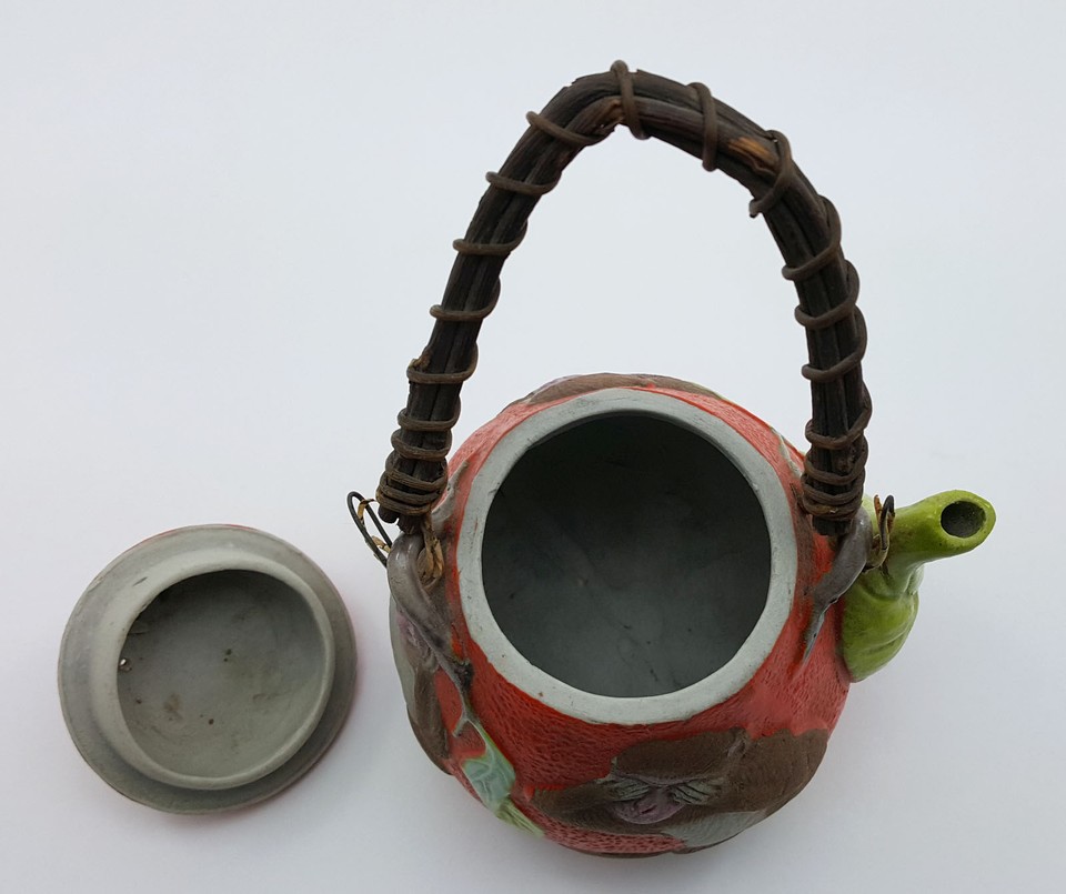 ANTIQUE JAPANESE BANKO WARE POTTERY TEA POT PUMPKIN SHAPE W/ EMBOSSED ...