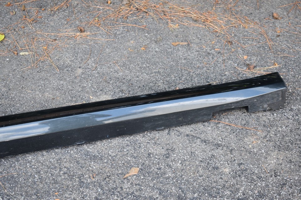 GM ROCKER MOLDING RIGHT SIDE FACTORY OEM | eBay