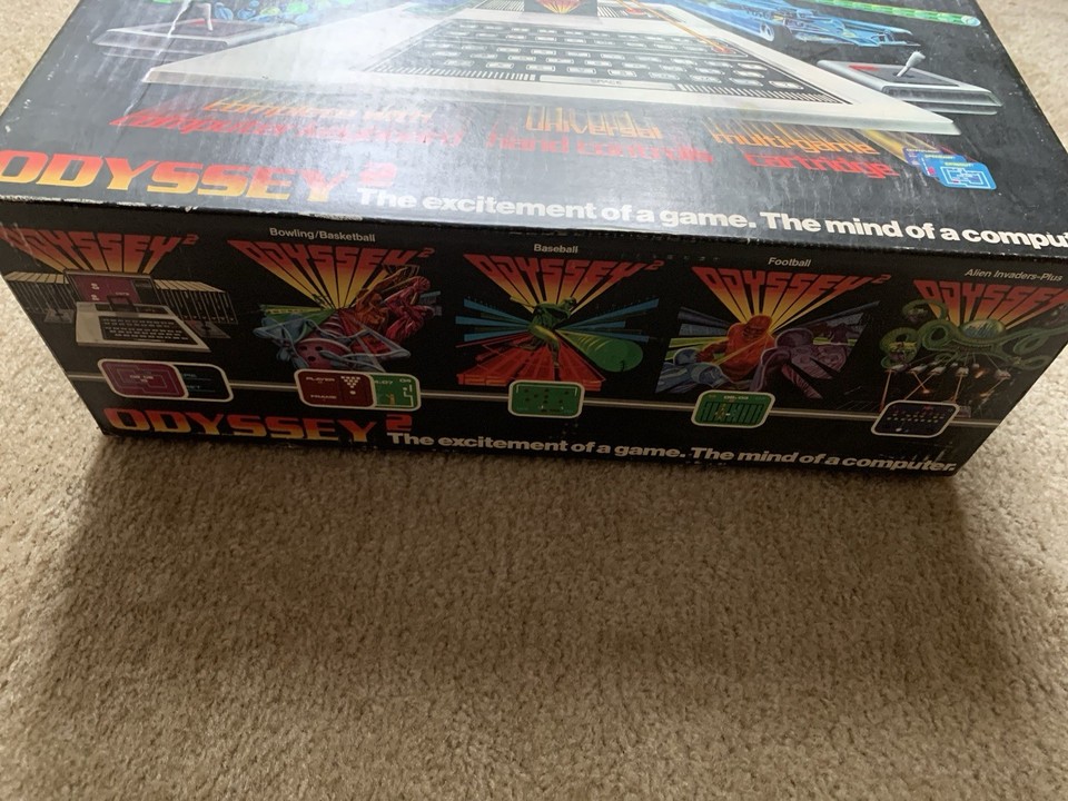 Magnavox Odyssey 2 Console Untested with voice, 2 Controllers & AV ...