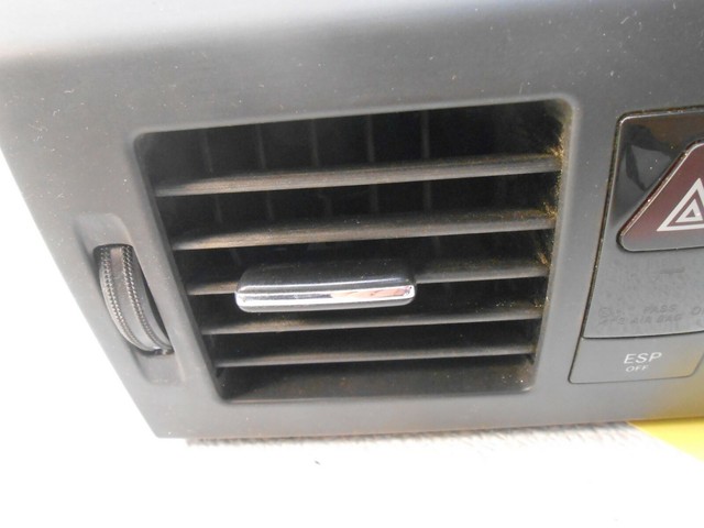 10-12 MERCEDES Glk350 Dash Air Vent Center OEM 2048304954 for sale ...