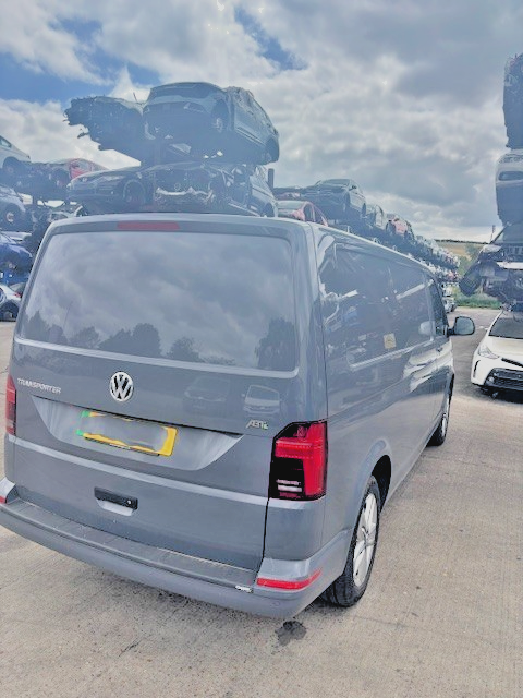 VW TRANSPORTER T6.1 ADVANCE GREY ROOF AERIAL - BREAKING | eBay UK
