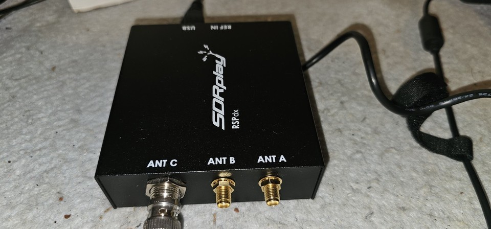 RSPdx Software Defined Radio Broadband SDR Receiver I/O 1kHz-2GHz for ...