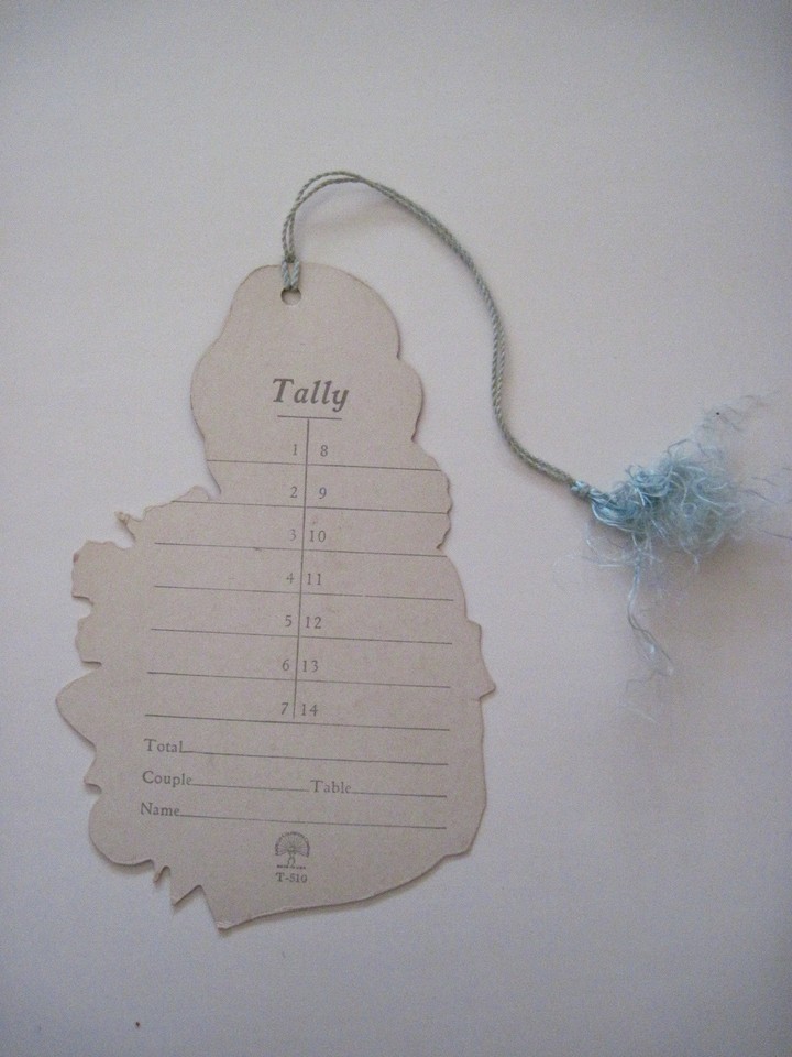 Vintage Art Deco Bridge Tally w/Pretty Woman Holding Bouquet Of Pastel ...