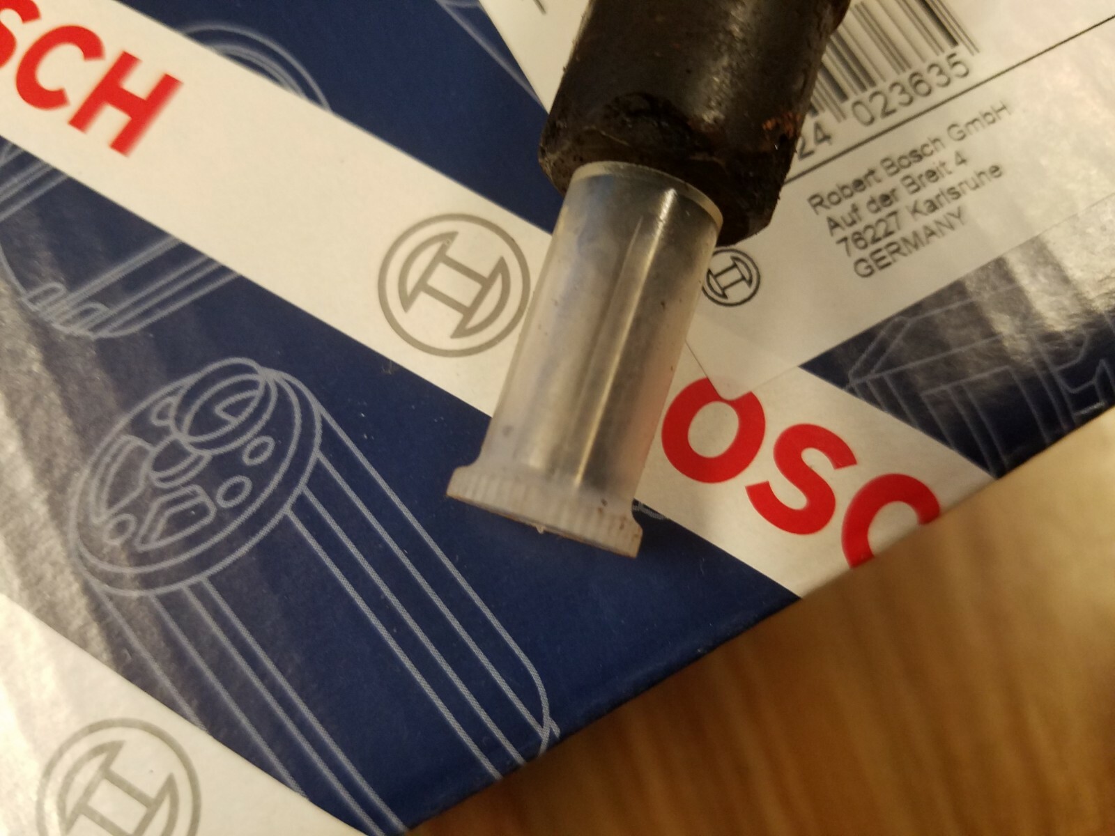 Bosch Fuel Injectors for Mercedes 3.0 Liter Diesel, Part Number ...