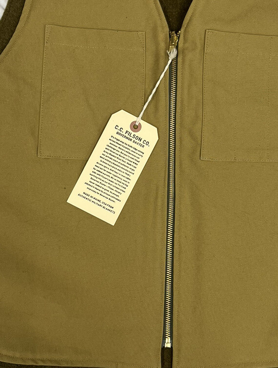 Filson x Governor Baxter Reversible Vest 20230335 Dark CC Tan Olive ...