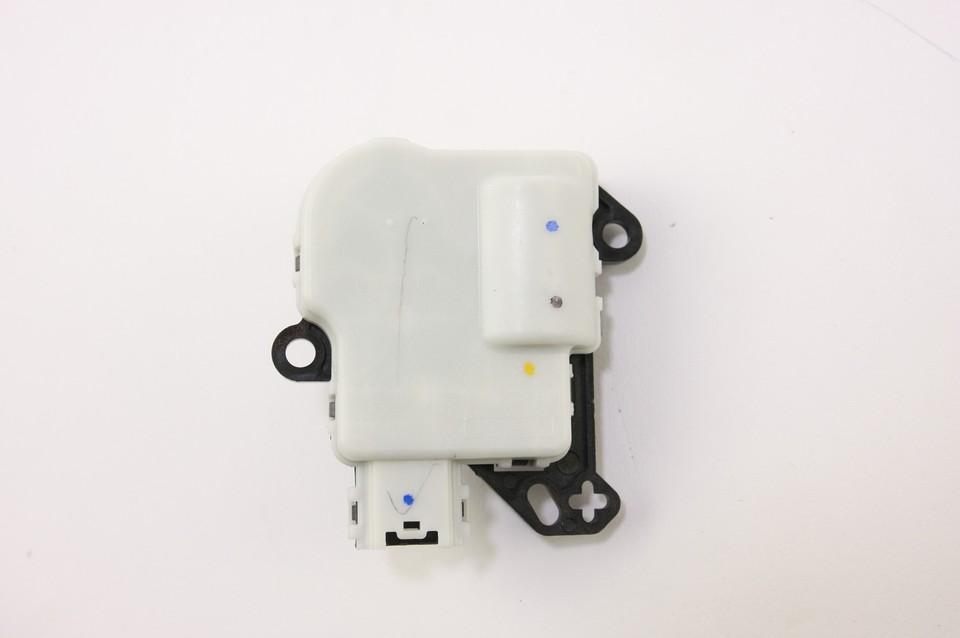 New OEM Motorcraft YH1779 Ford AA5Z19E616C HVAC Heater Blend Door ...