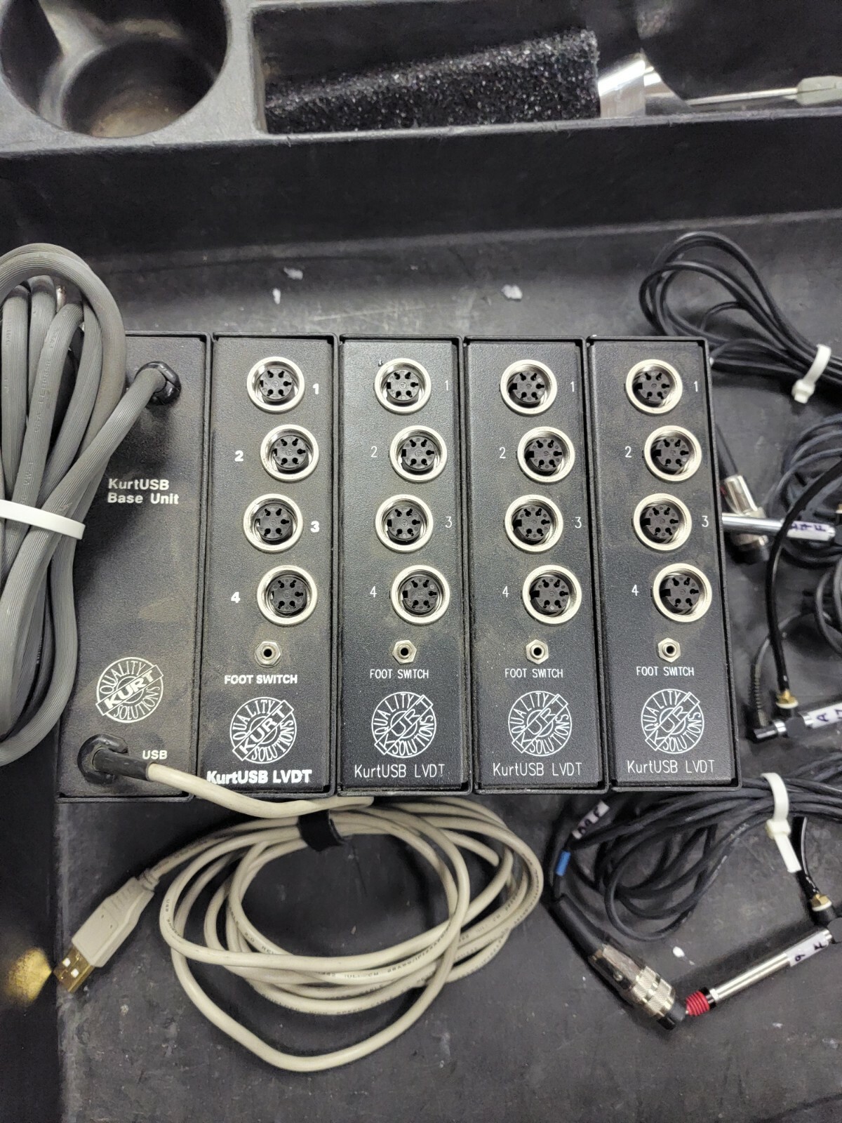 KURT KurtUSB base unit with 4 of 4-CHANNEL LVDT INTERFACE MODULES | eBay