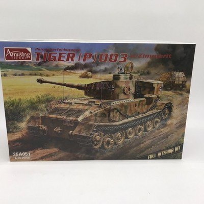 1/35 Amusing Hobby #35A051 Panzerberfehlswagen Tiger (P) 003 W/Zimmerit ...