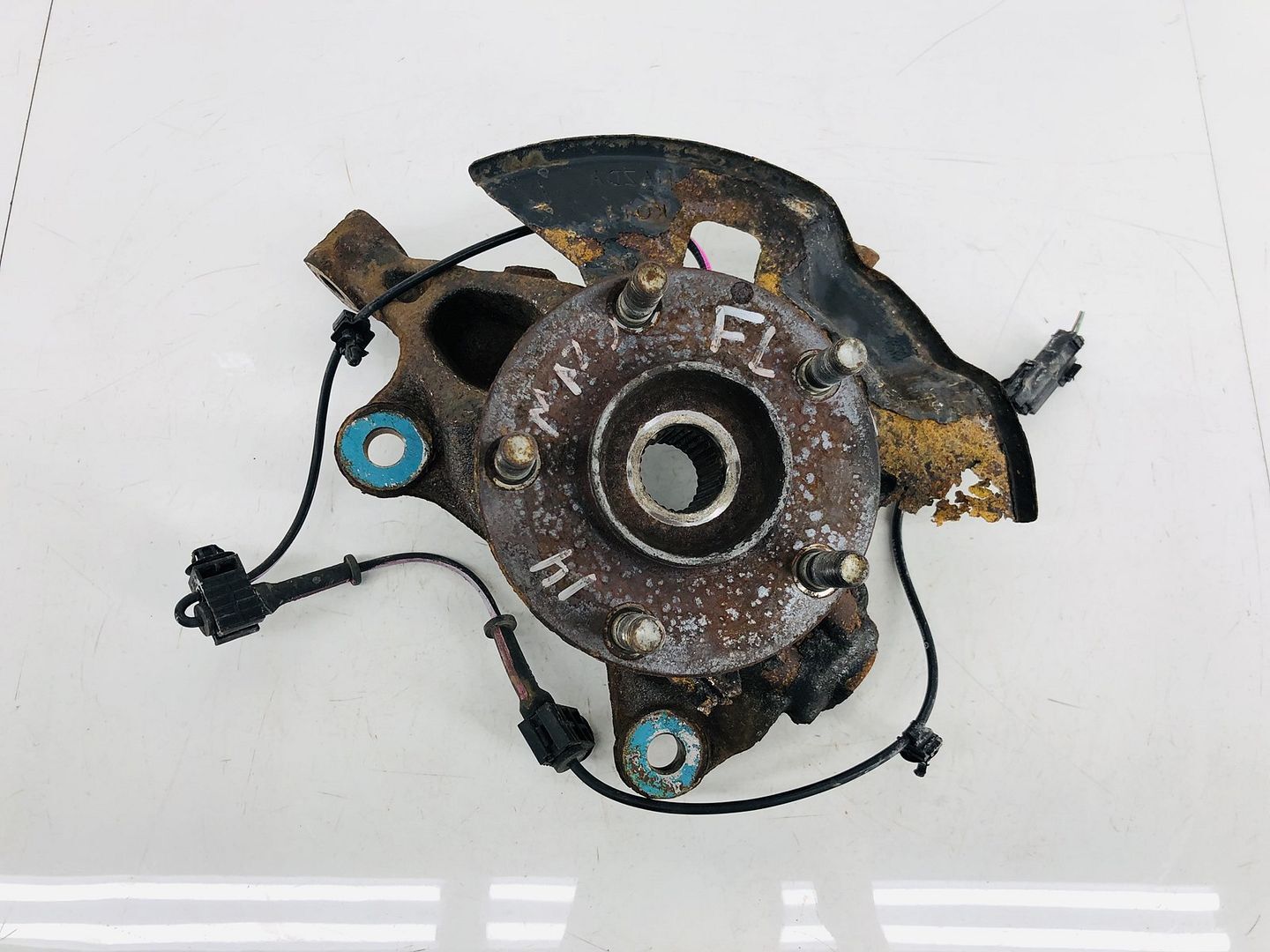 14-18 MAZDA 3 FRONT LEFT DRIVER SIDE SPINDLE KNUCKLE WHEEL HUB OEM | eBay