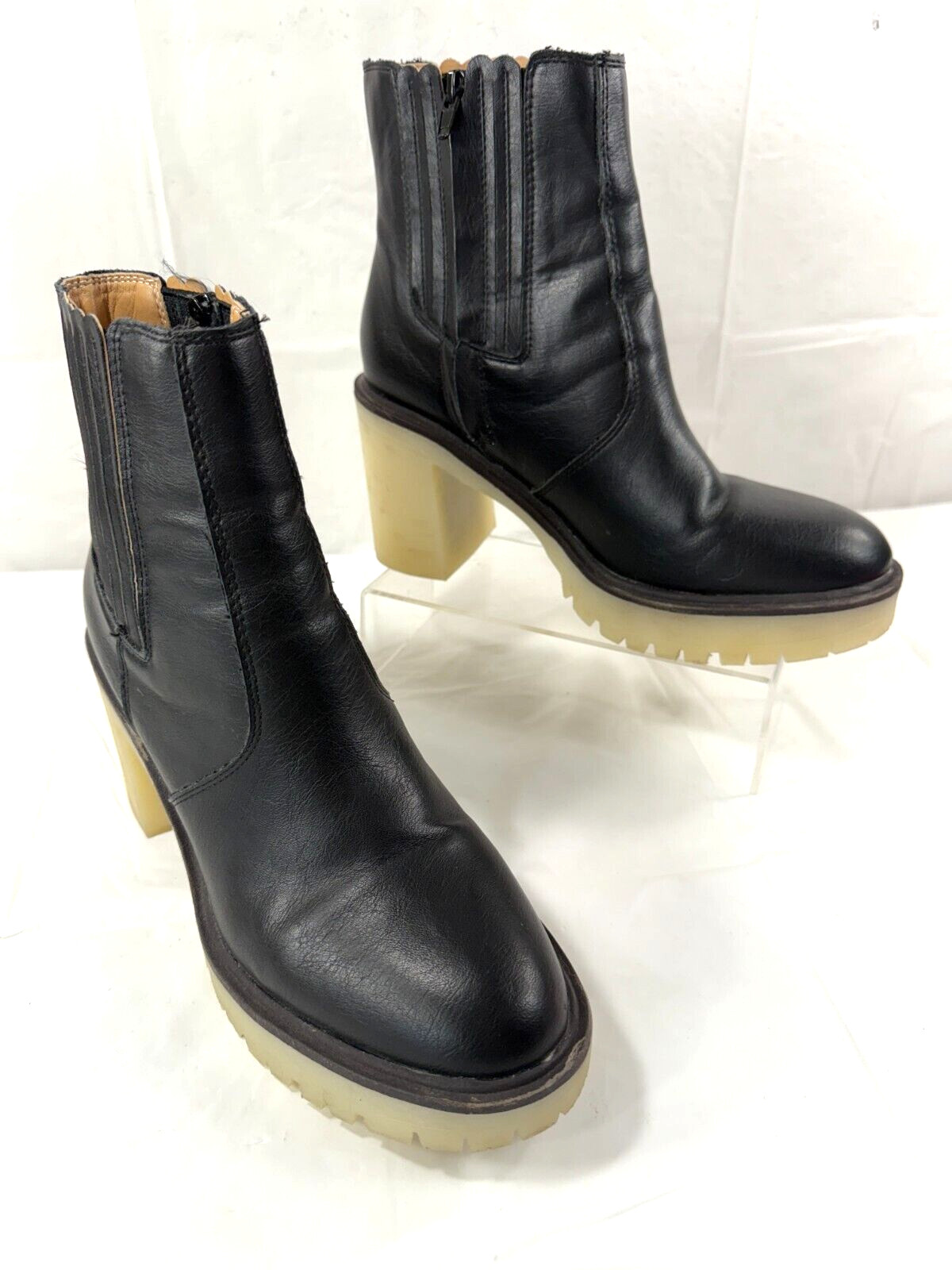 Oasis Society Black Aubrey Platform Paneled Boots Siz… - Gem