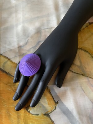 Stunning Vintage Upcycled MOD Statement Ring - Purple Plastic & Silver ...