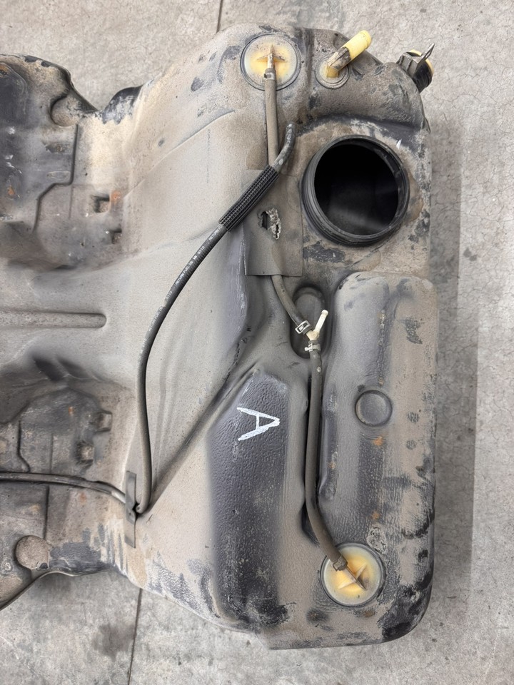 Gas Fuel Tank Fits 96-98 Nissan 240SX S14 KA24DE SR20DET | eBay