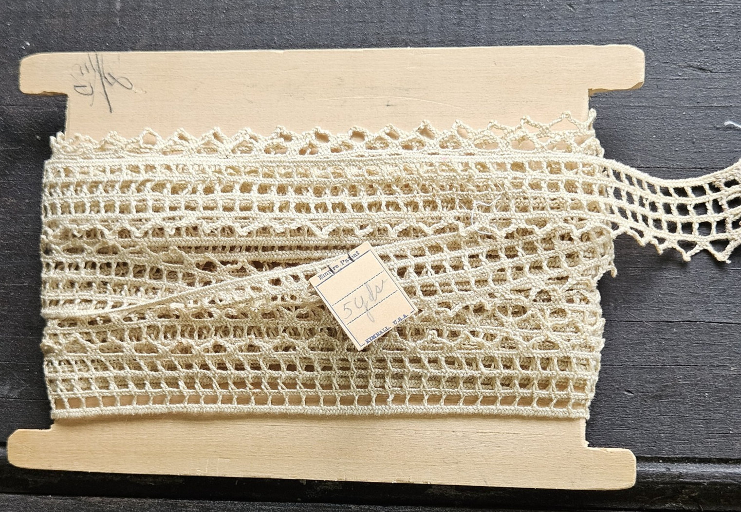 Antique Bobbin Lace Trim Edging on Wood Winding Board Spool Sew VTG 5 ...