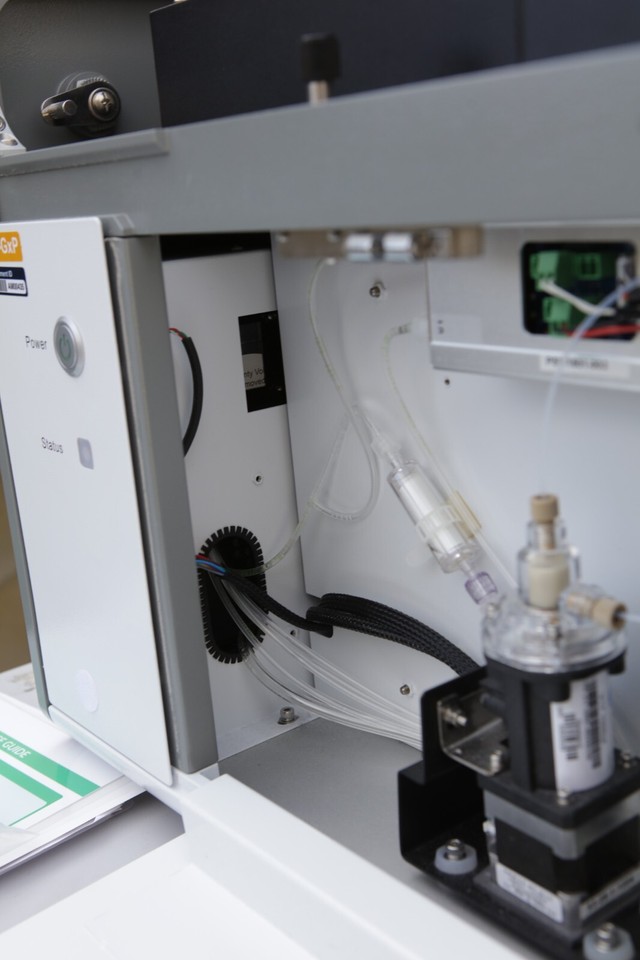 Agilent Acea Novocyte Novosampler Pro Flow Cytometer 2000R | eBay