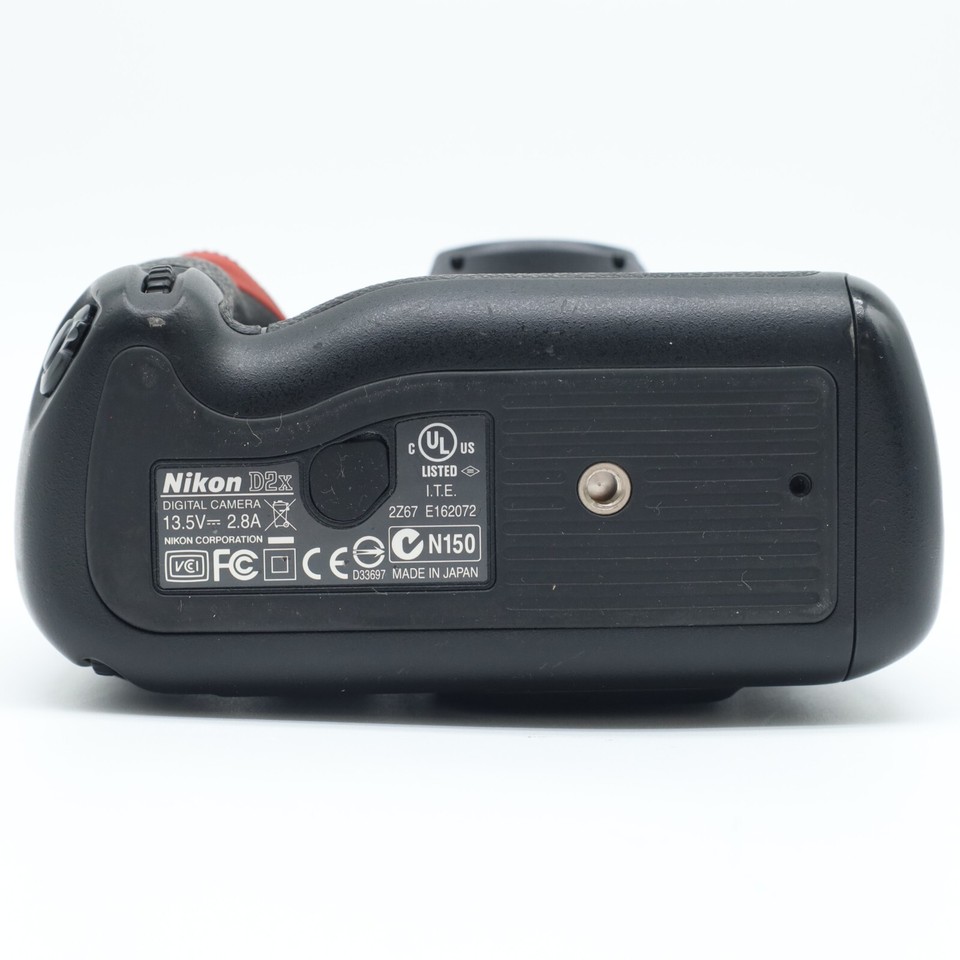 Nikon D2x 12.4MP Digital SLR Camera Body(Shutter Count:7504)[ Near Mint ...