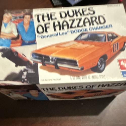 AMT Ertl The Dukes of Hazzard General Lee Dodge 1/25 Model Kit Orange ...