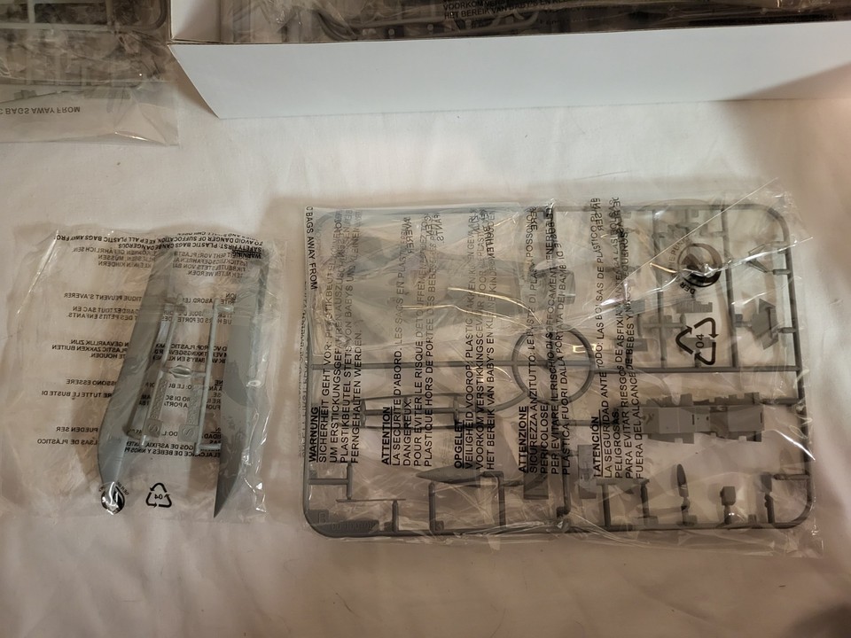 1/48 kinetic F-16I Sufa Storm 48006 still inplastic bags box storage ...