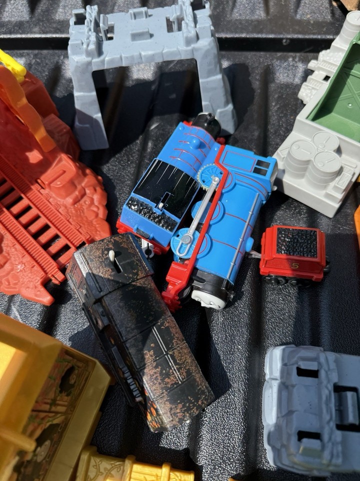 Thomas And Friends Sodor Safari Tiger Adventure Set Motorized Thomas ...