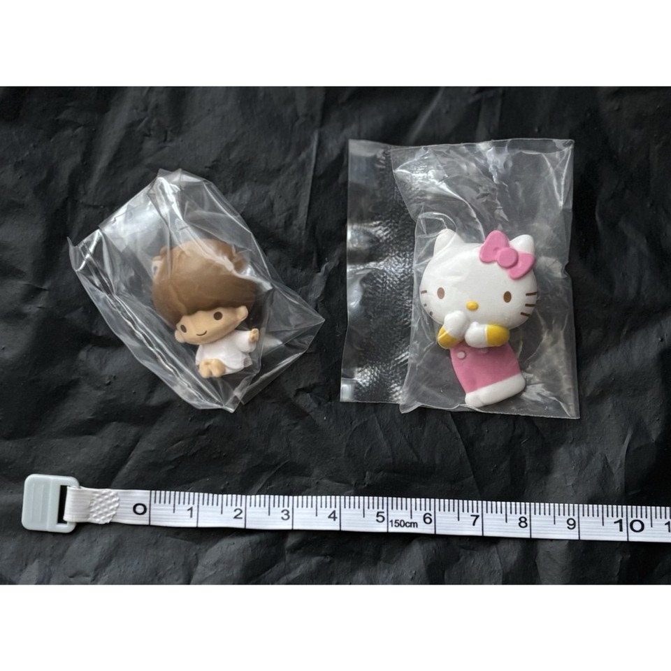 Sanrio hug cot Kiki is Samun Kitty | eBay