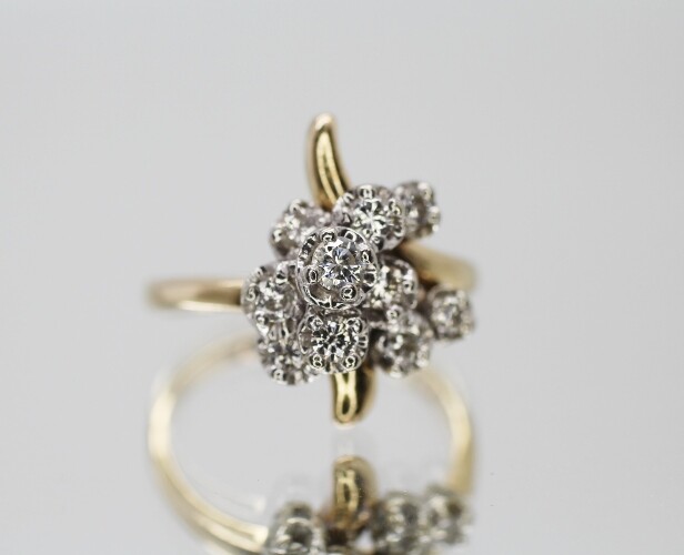 BEAUTIFUL 14K TWO TONE GOLD CLUSTER RING WITH DIAMONDS 0.50CTW 7.5US | eBay