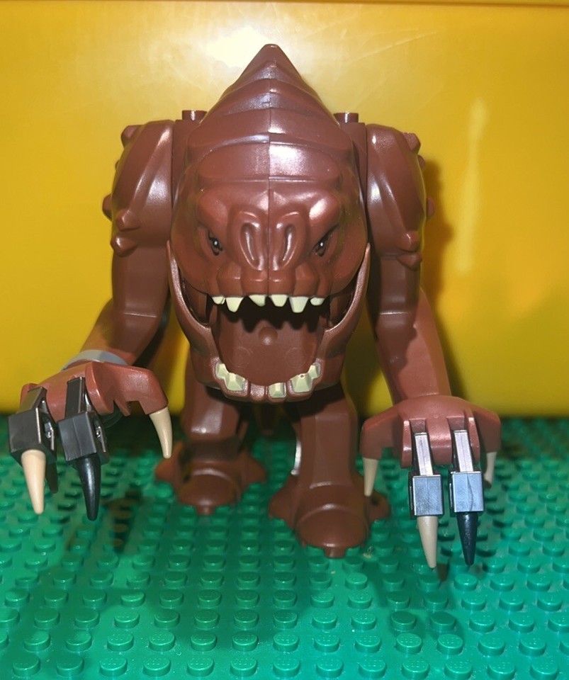 LEGO Rancor Monster Star Wars Minifigure 75005 PART IS SOLD AS IS ...