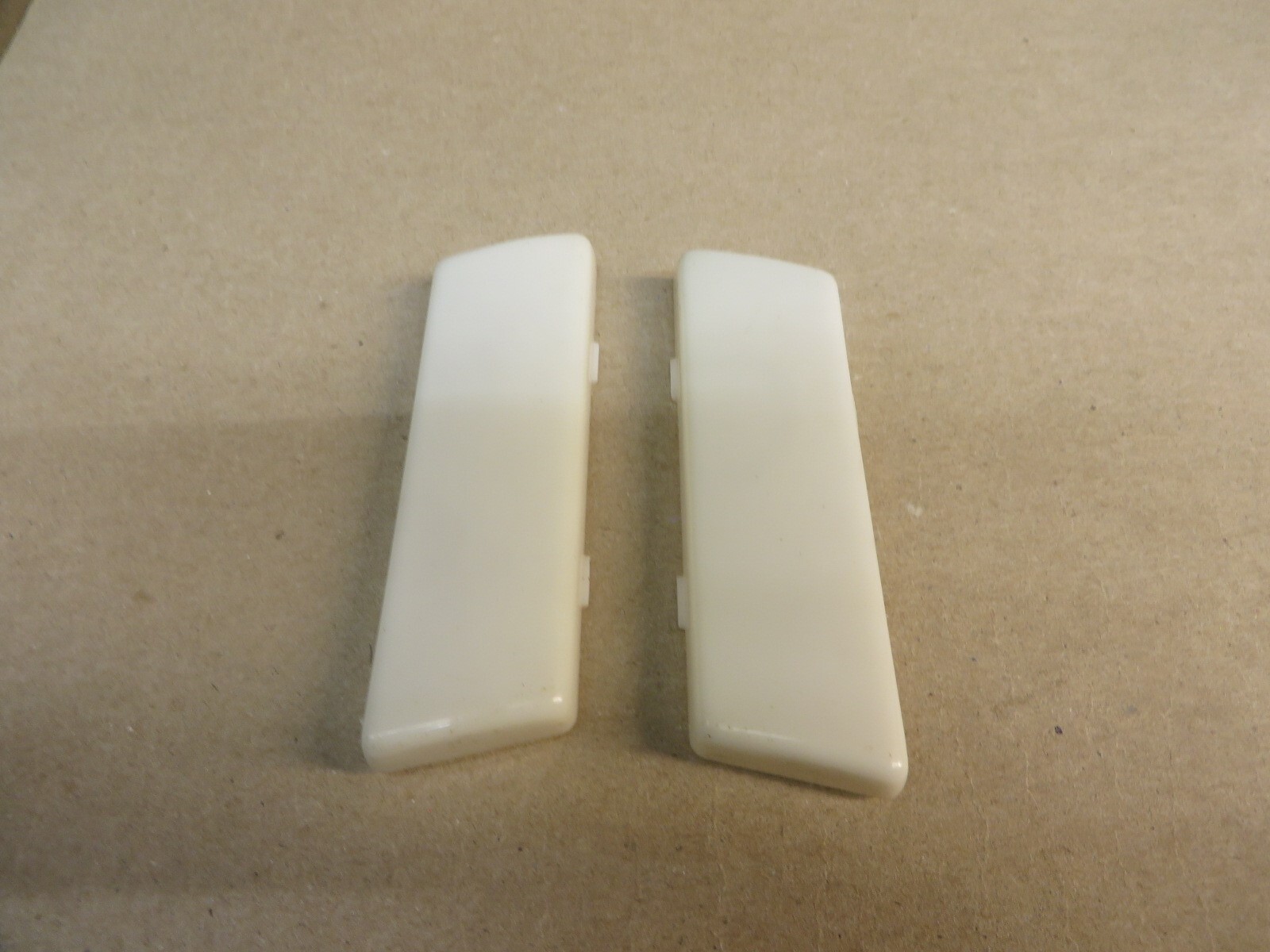 CADILLAC ELDORADO 86-89 ROOF PILLAR COURTESY LIGHT LENS SET OF 2 | eBay