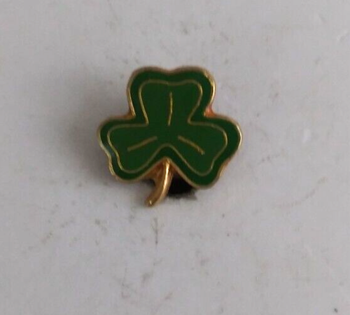 Vintage St. Patrick's Day 3 Leaf Clover Shamrock Enamel Lapel Hat Pin ...